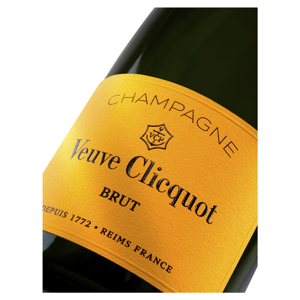 Veuve Clicquot Yellow Label Brut NV 750mL | Liquorland